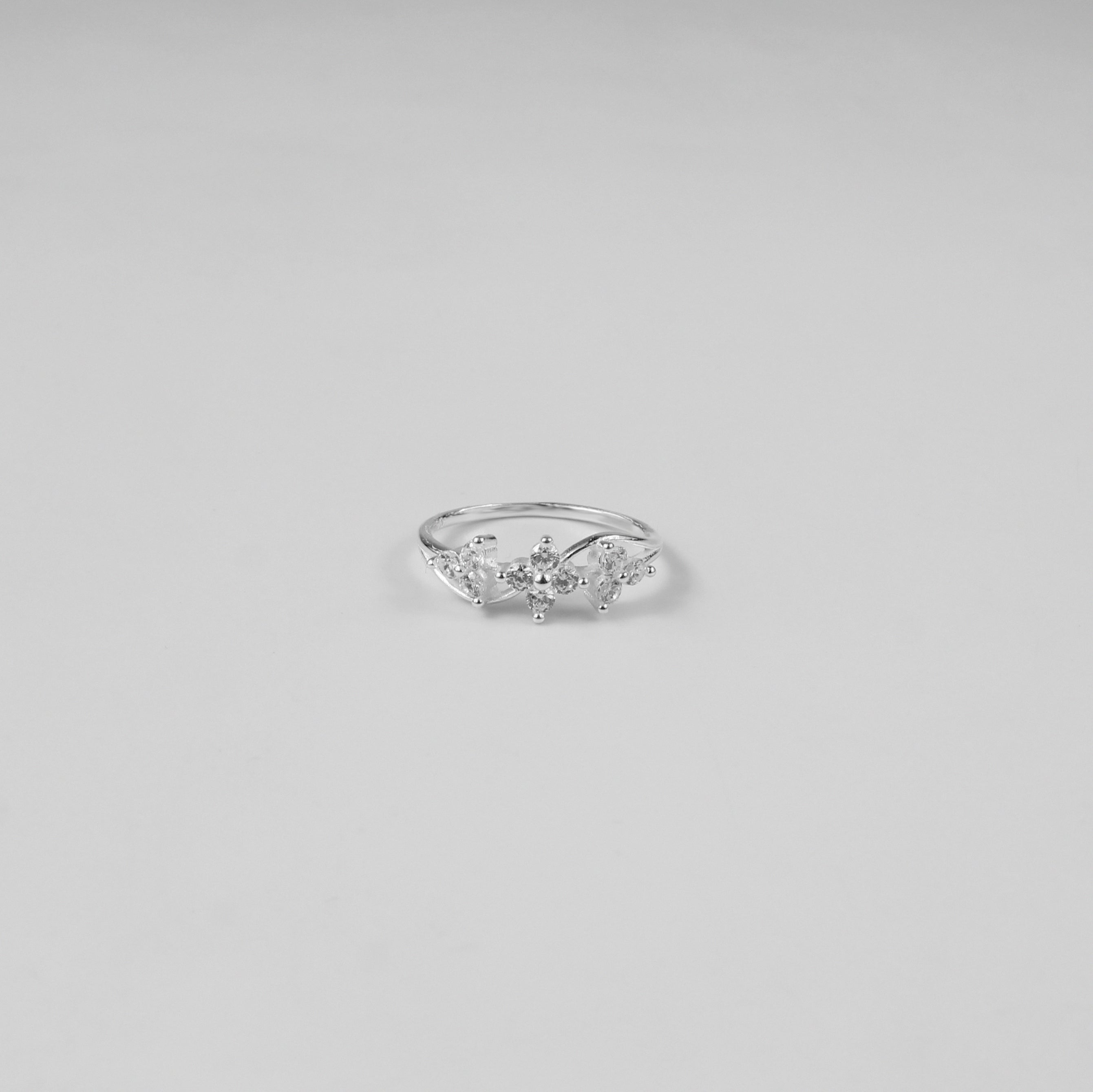 Blossom Quill Ring – JUICE